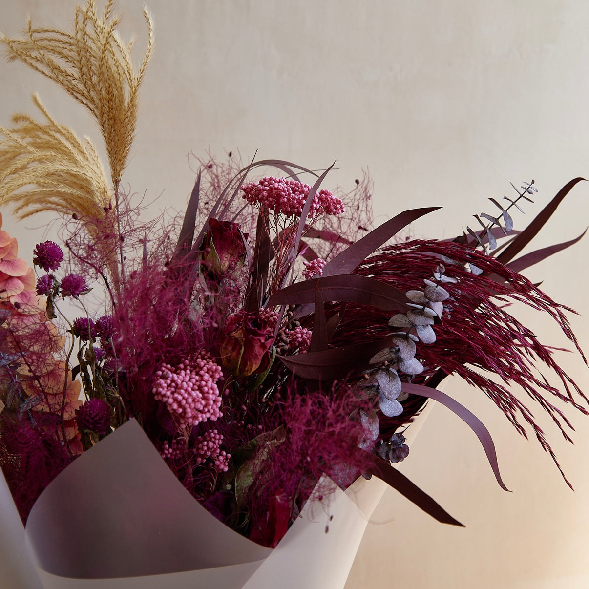 Solar Eclipse Bouquet – For Love Of Pampas